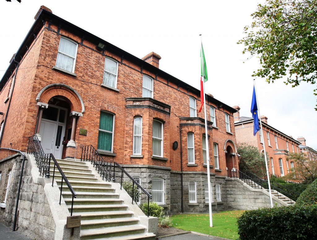 ItalianiDublino.com si presenta presso l'Ambasciata Italiana in Irlanda ...